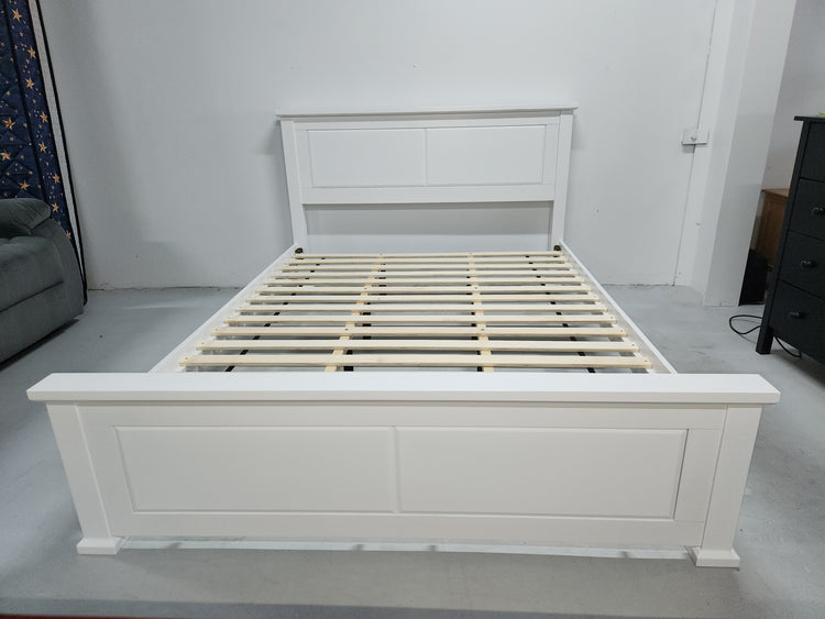 Whitehaven Bed – Elegant, Sturdy & Designed for Comfort