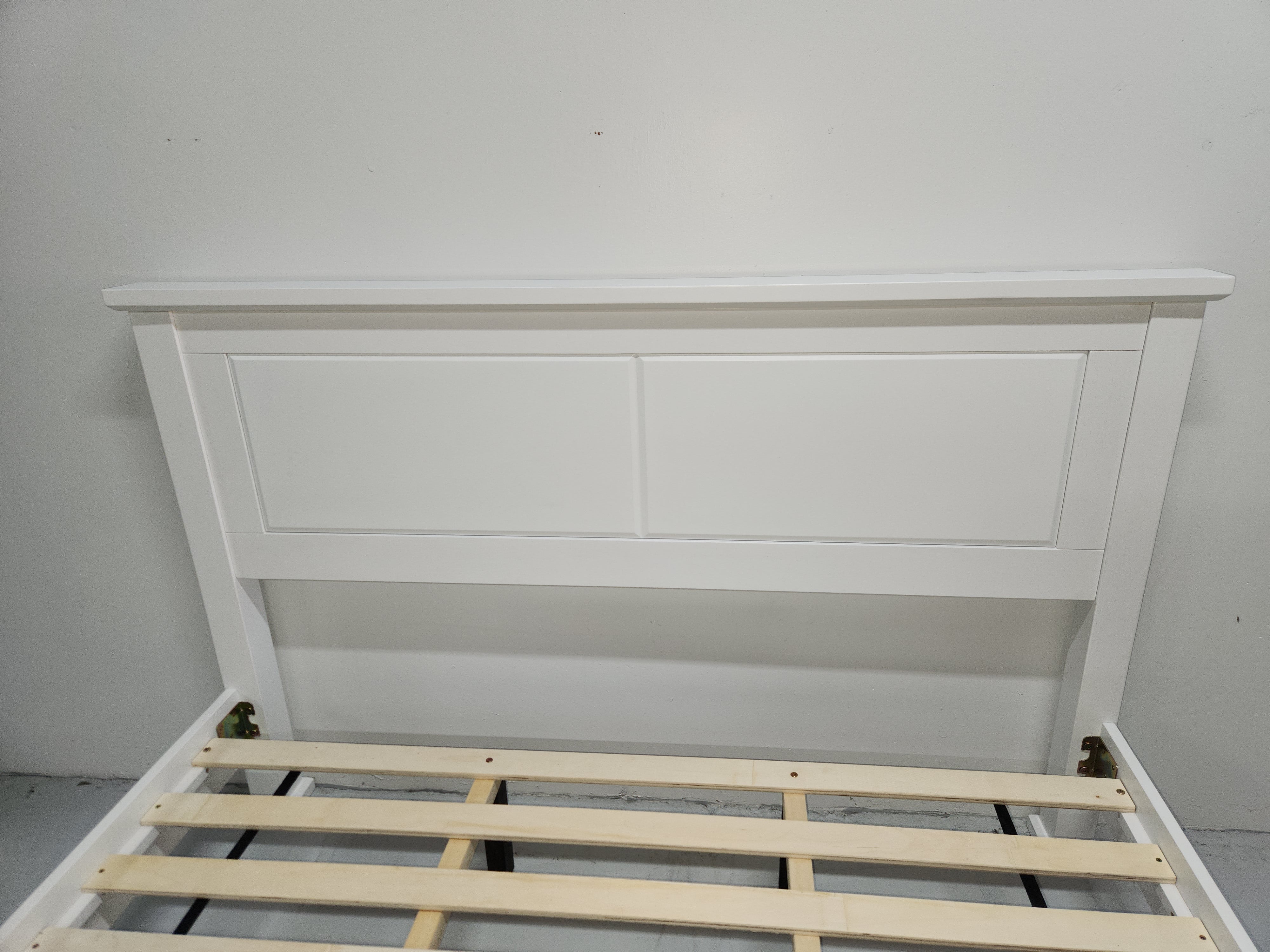 Whitehaven Bed – Elegant, Sturdy & Designed for Comfort