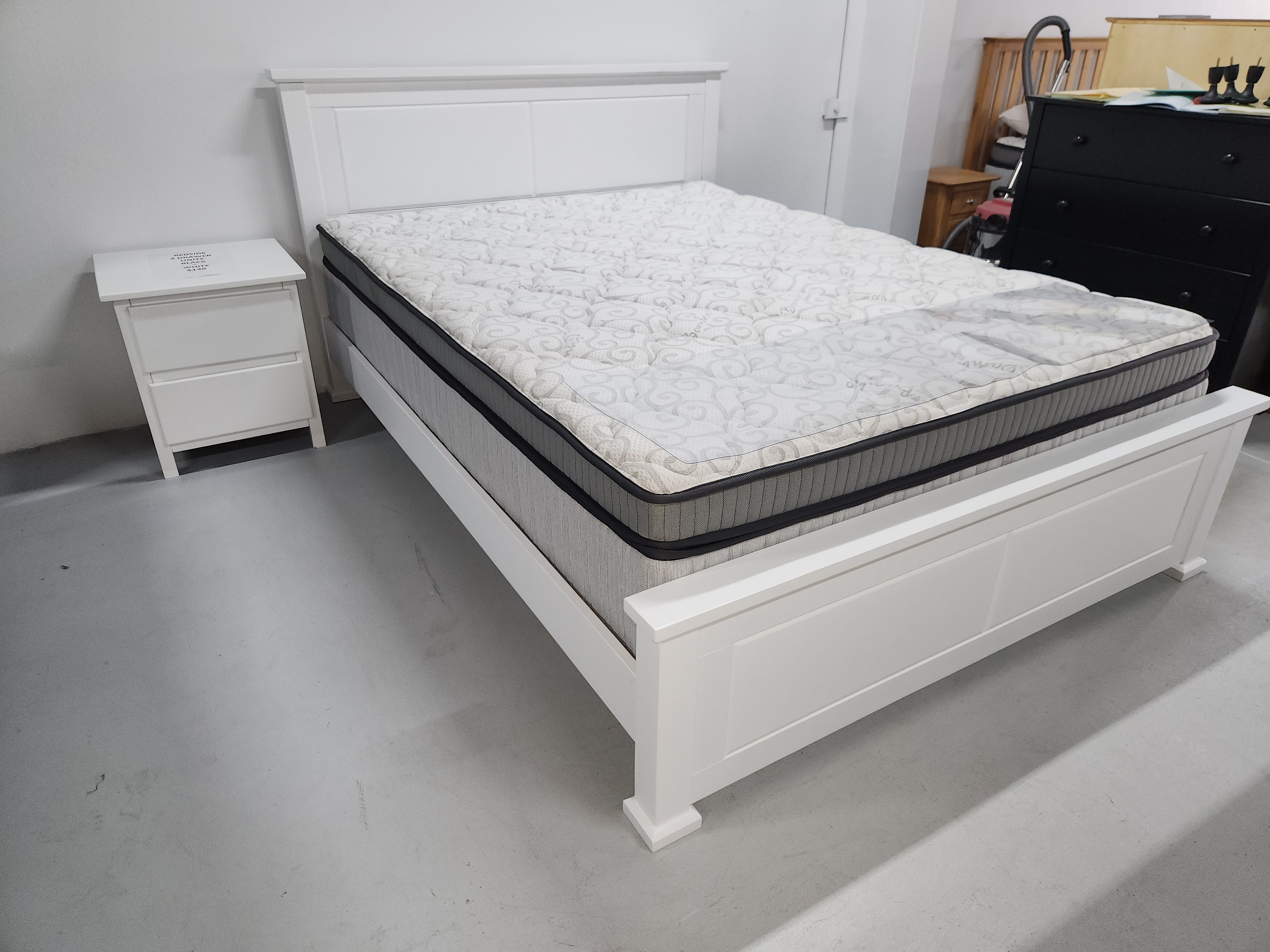 Whitehaven Bed – Elegant, Sturdy & Designed for Comfort